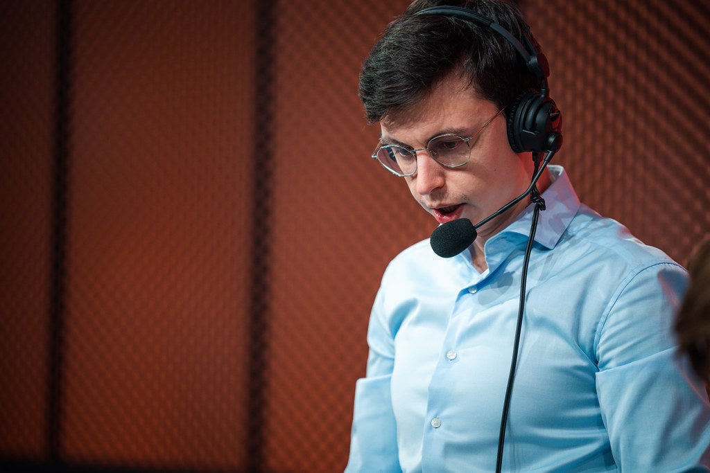 Red Bull Gaming Signs League of Legends Content Creator Caedrel